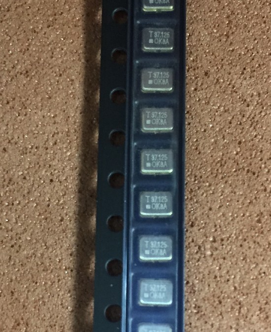 Activeoscillator 37.125MHZ/50MHZ, 3225 package